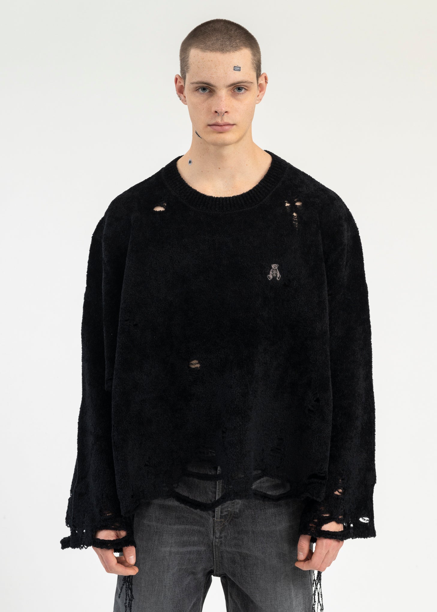 BLACK SILK VELOUR OVERSIZED SWEATER – 017 Shop