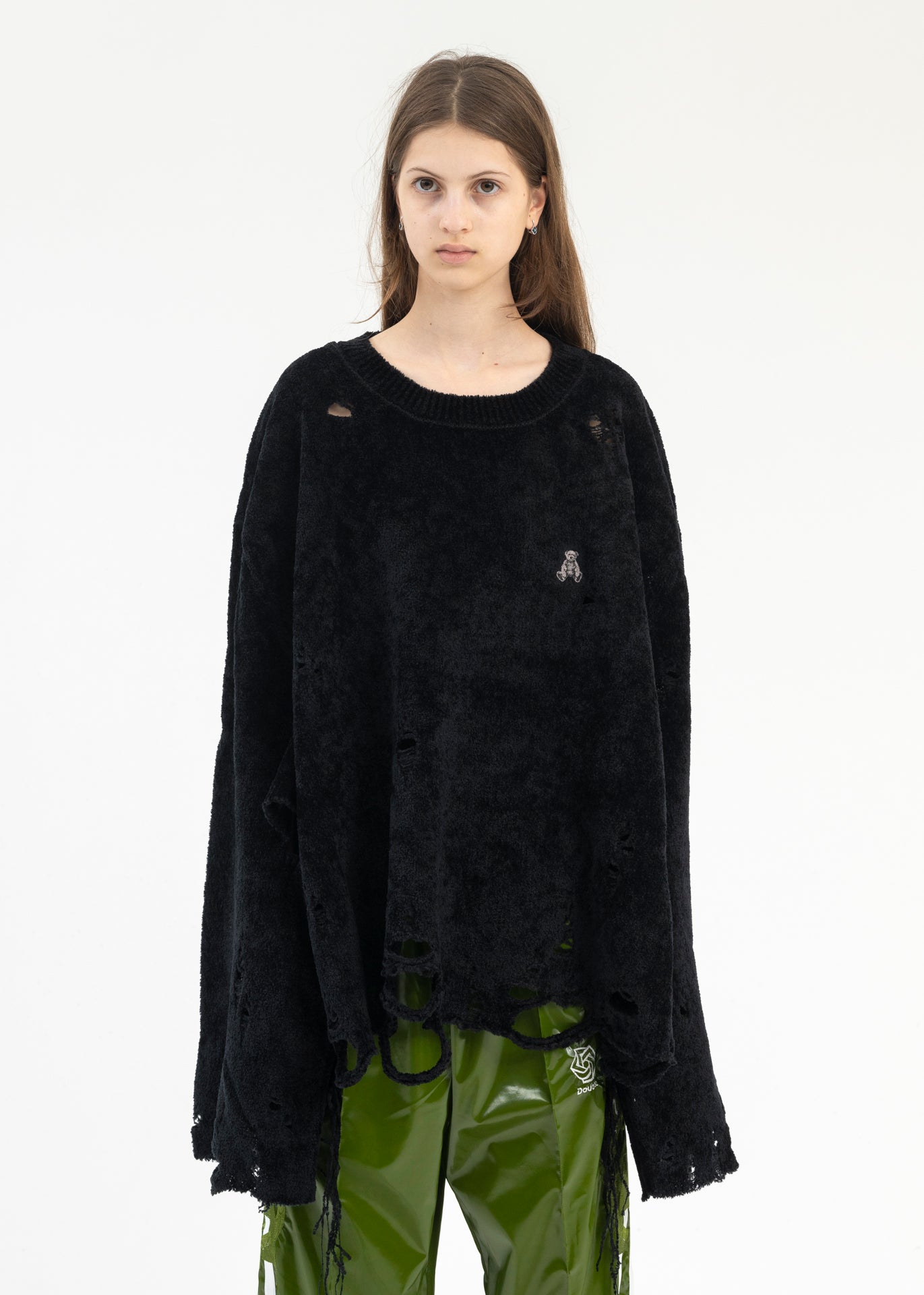 BLACK SILK VELOUR OVERSIZED SWEATER – 017 Shop