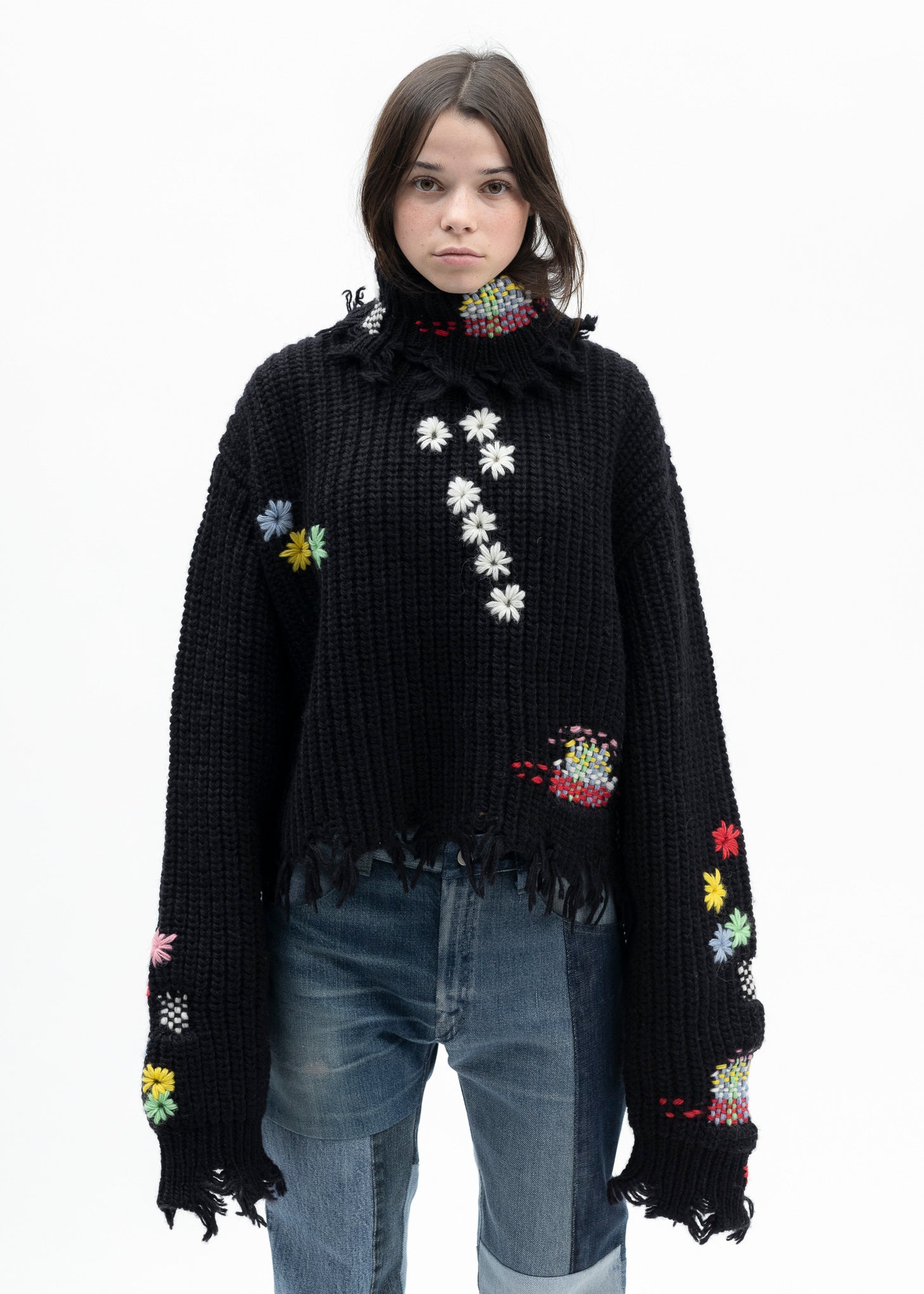 BLACK DARNING CUT OFF KNIT PULLOVER – 017 Shop