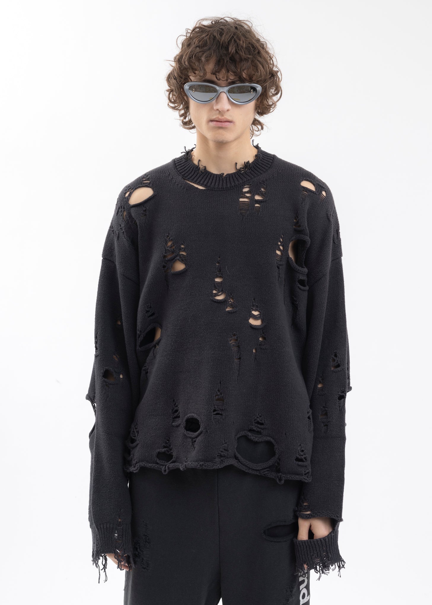 BLACK DESTROYED KNIT PULLOVER – 017 Shop