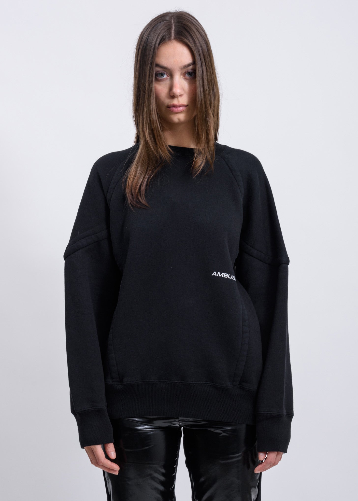 Black Wide Piping Sweater – 017 Shop