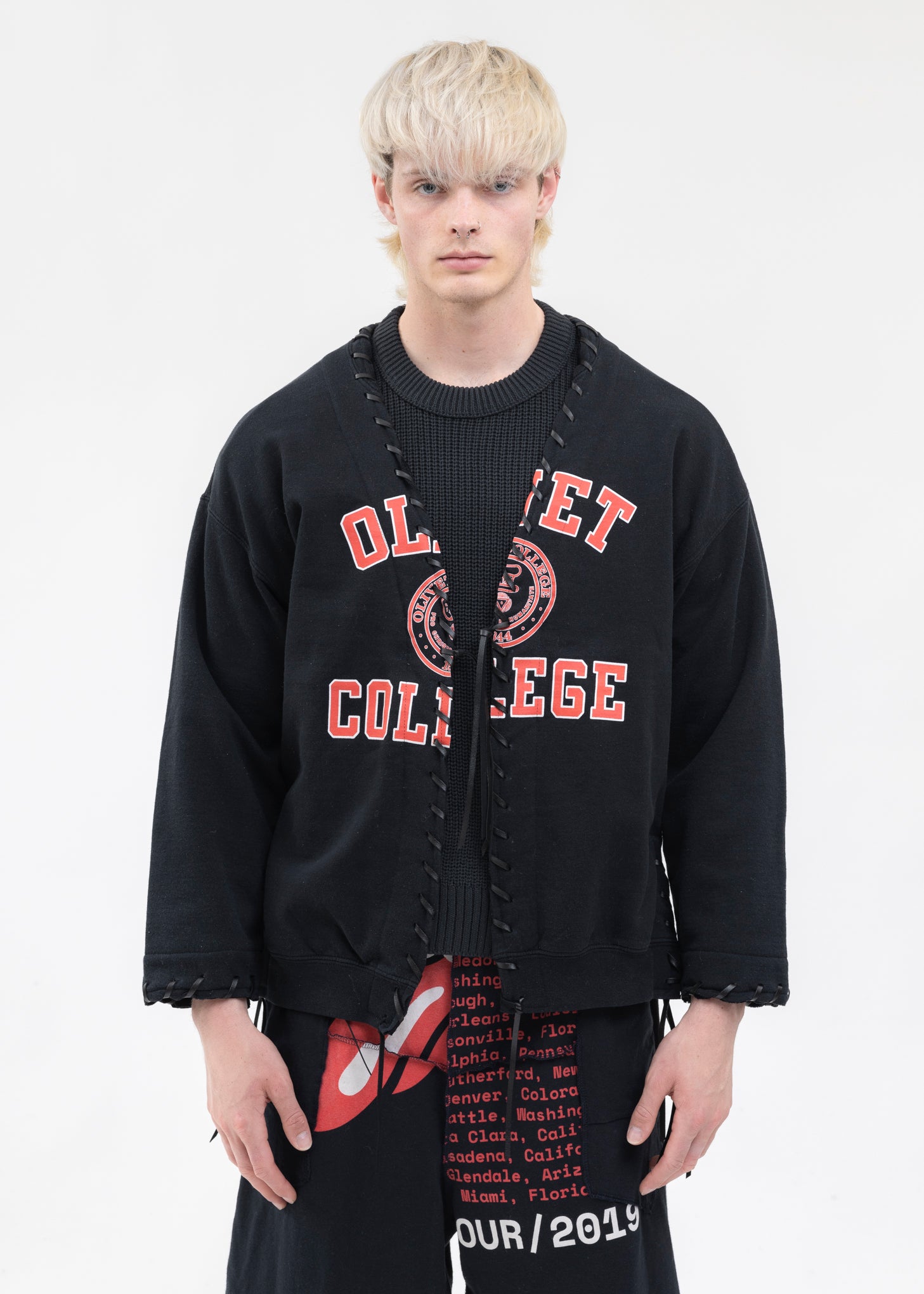 Black Looping College Sweat -Style 2 – 017 Shop