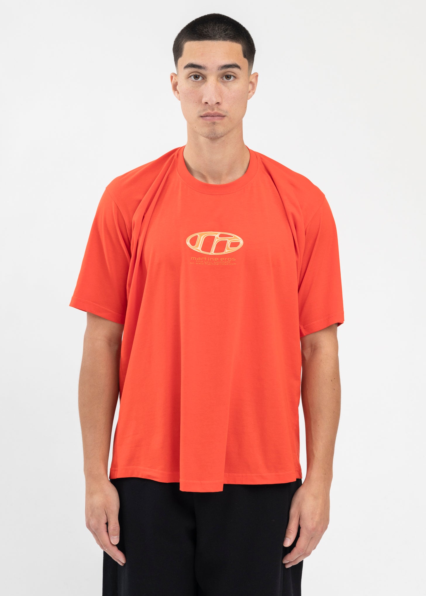 RED / CYBER PULLED NECK T-SHIRT – 017 Shop
