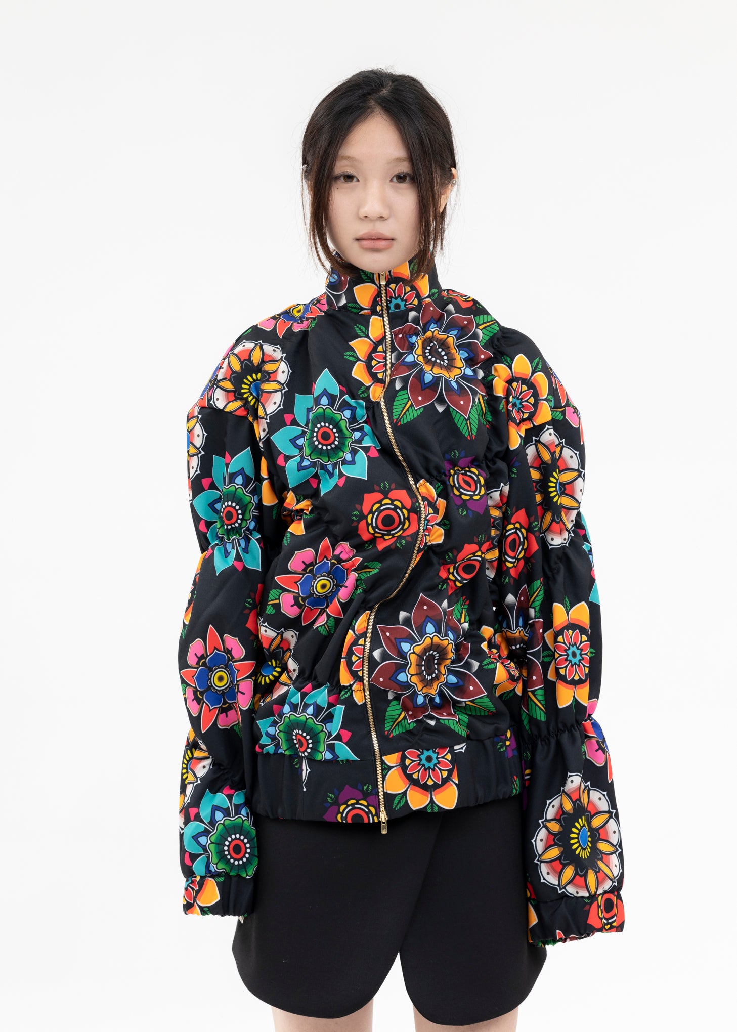 BLACK FLOWER PATTERN TRACK TOPS – 017 Shop