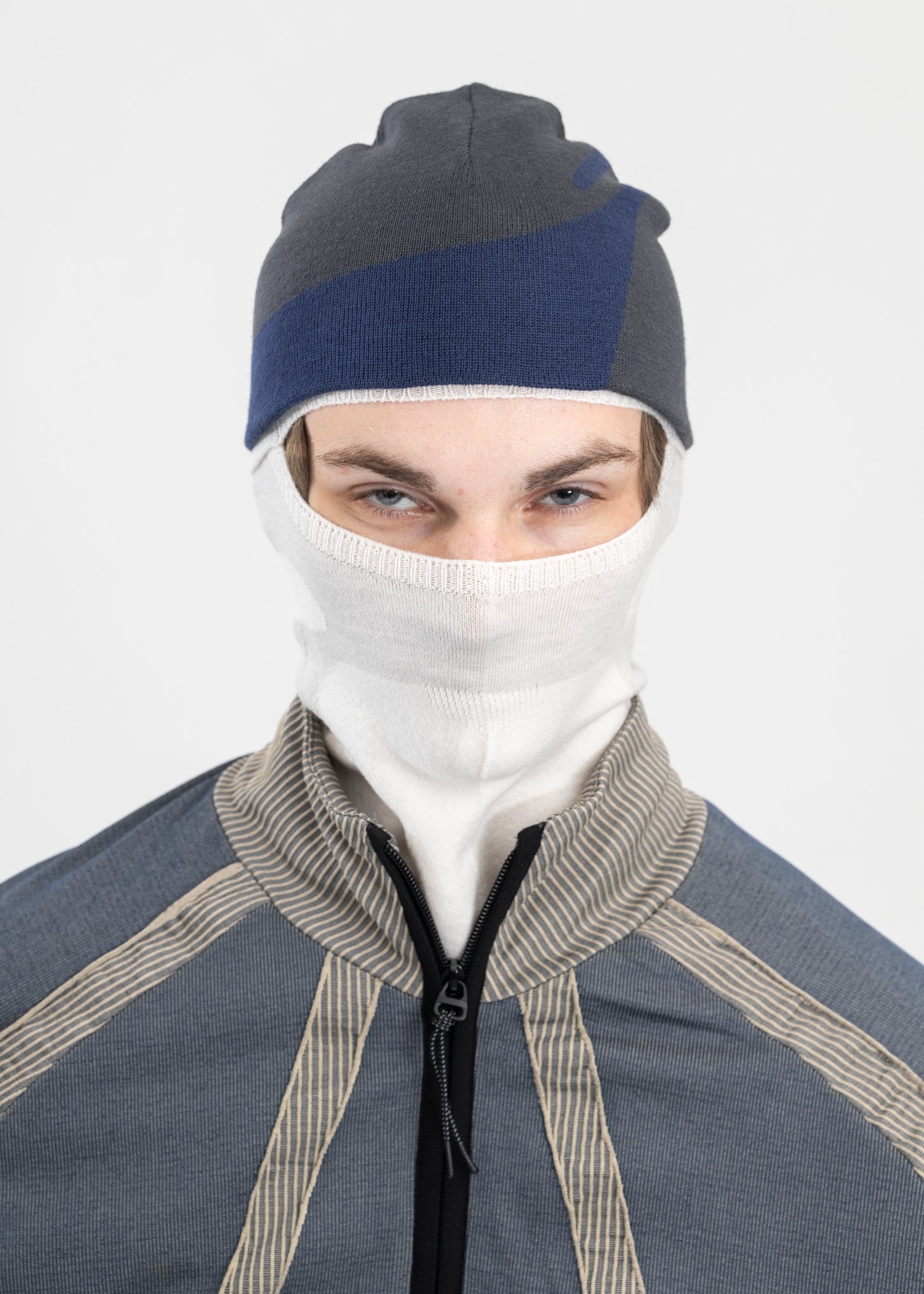 Dark Grey Tech Beanie – 017 Shop