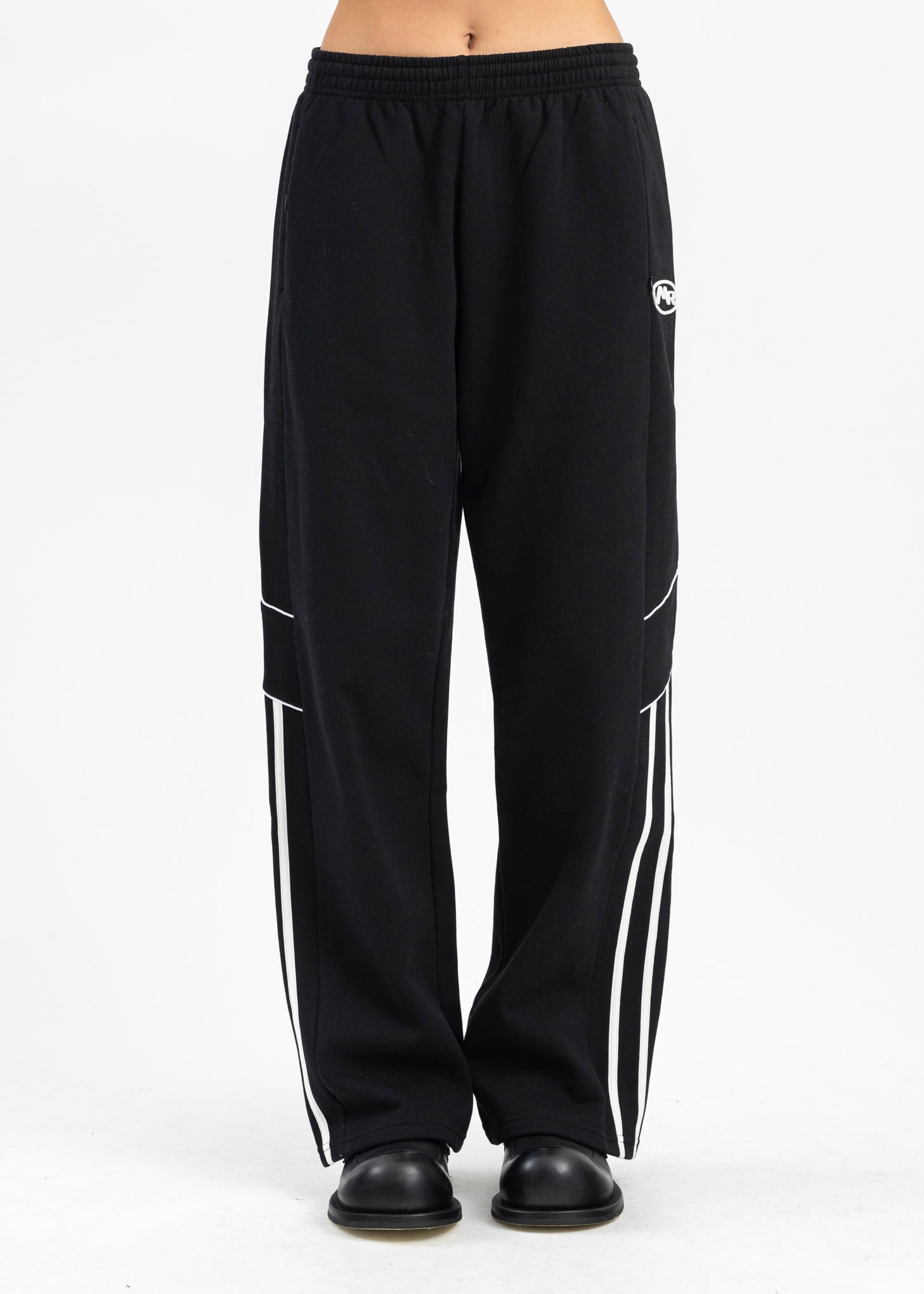 BLACK PANELLED WIDE LEG TRACK PANT – 017 Shop