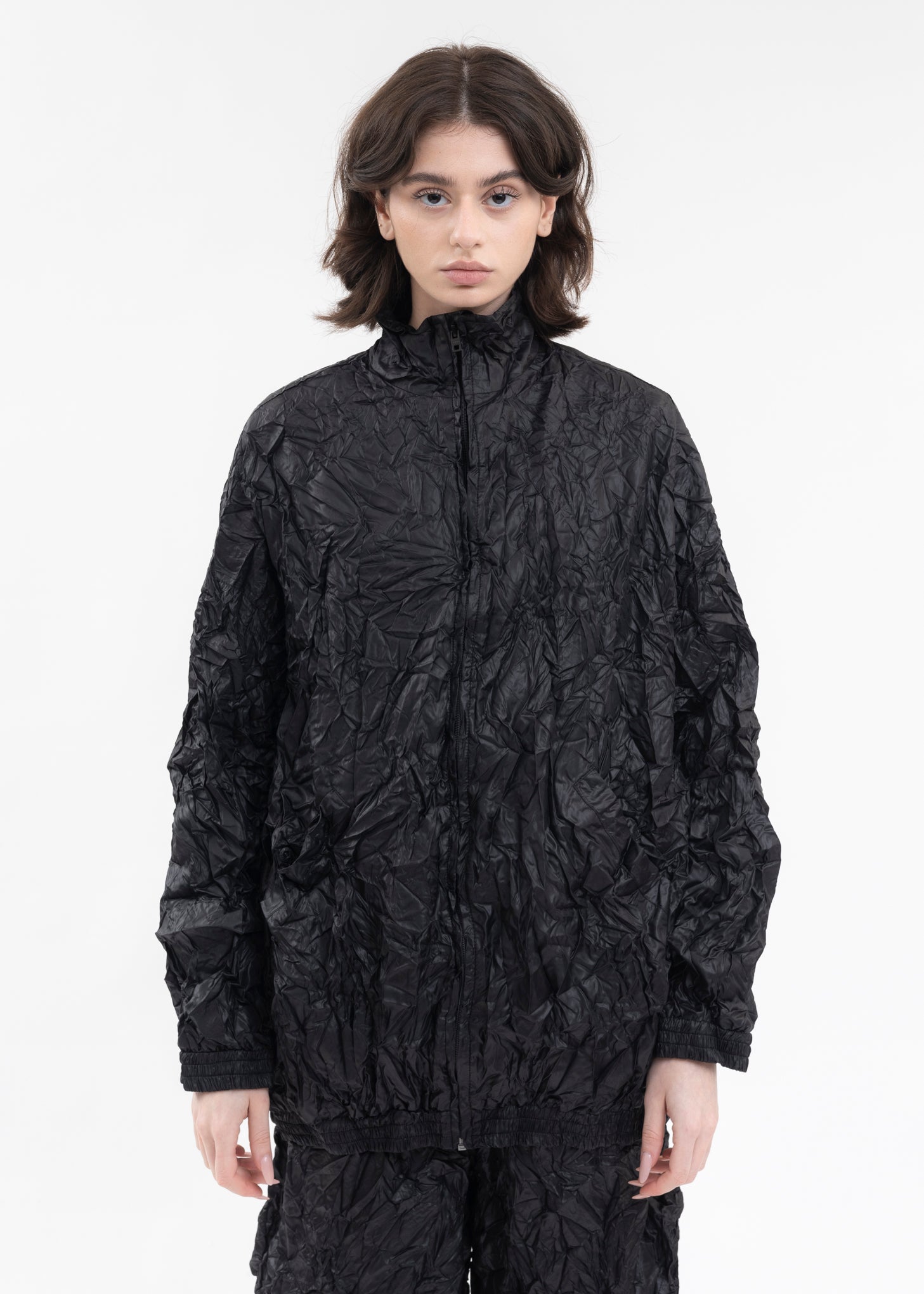 BLACK MENS CRINKLED TRAINING JUMPER – 017 Shop