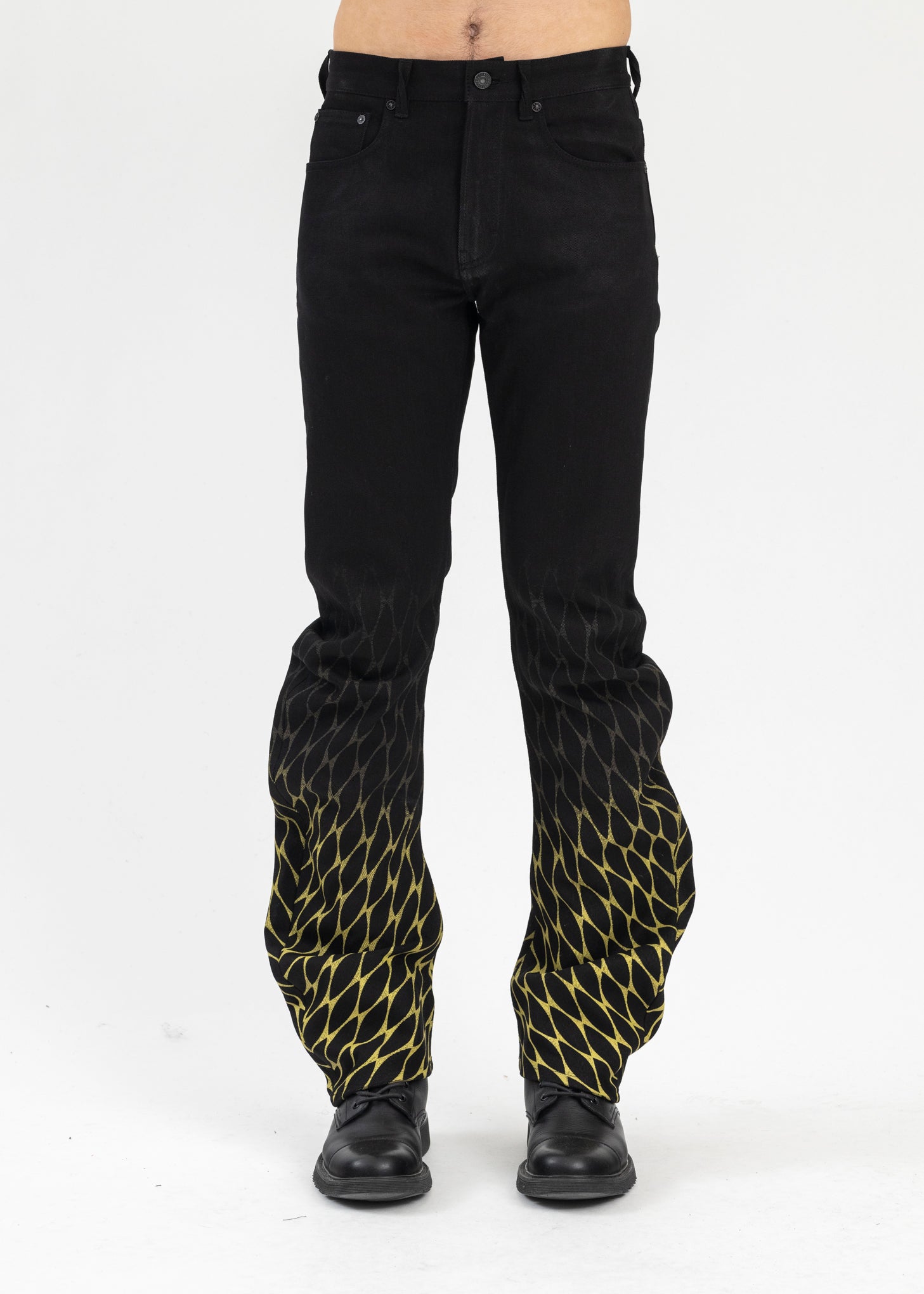 BLACK CHAIN PRINT DENIM PANTS – 017 Shop