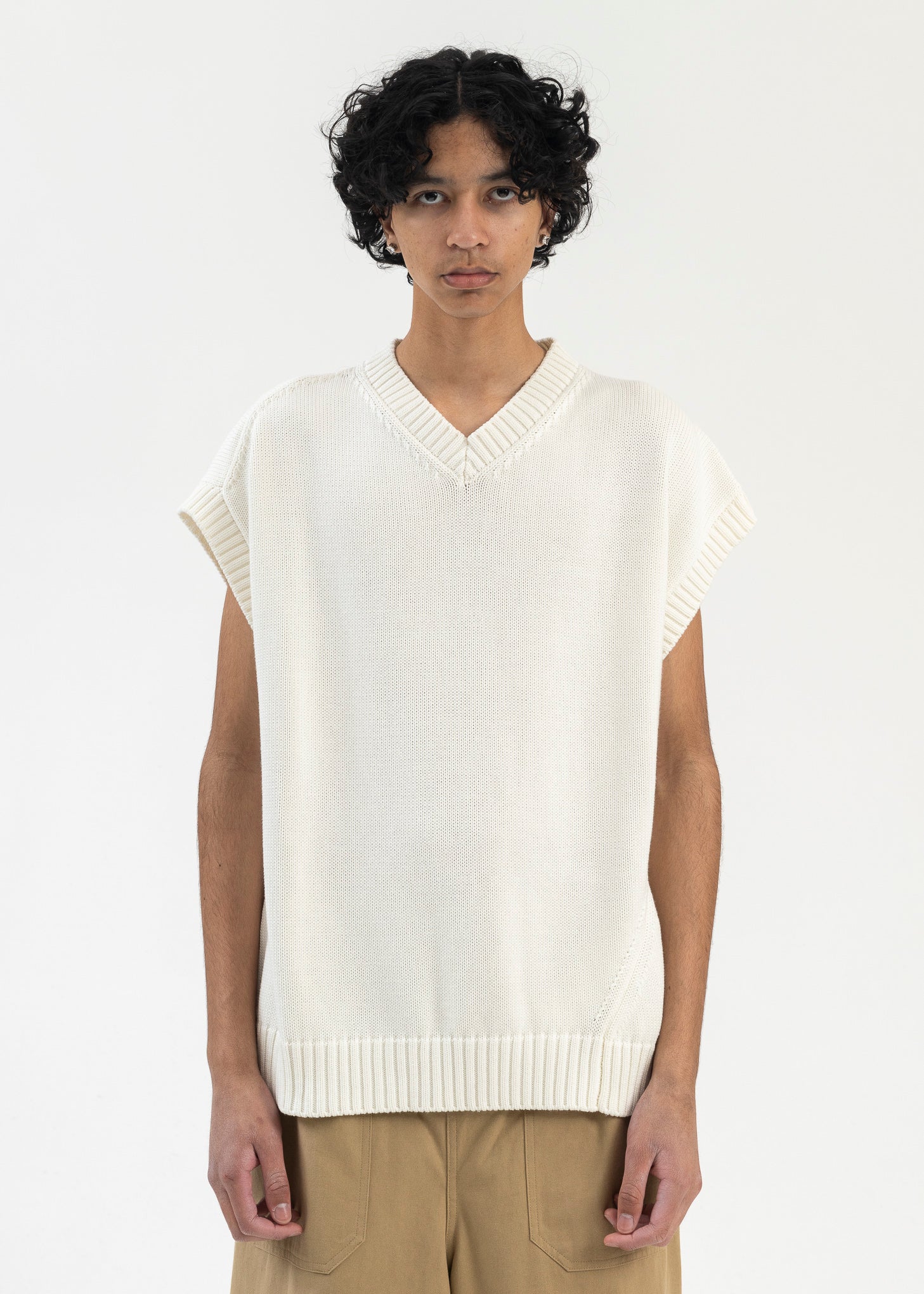 White V-Neck Vest – 017 Shop