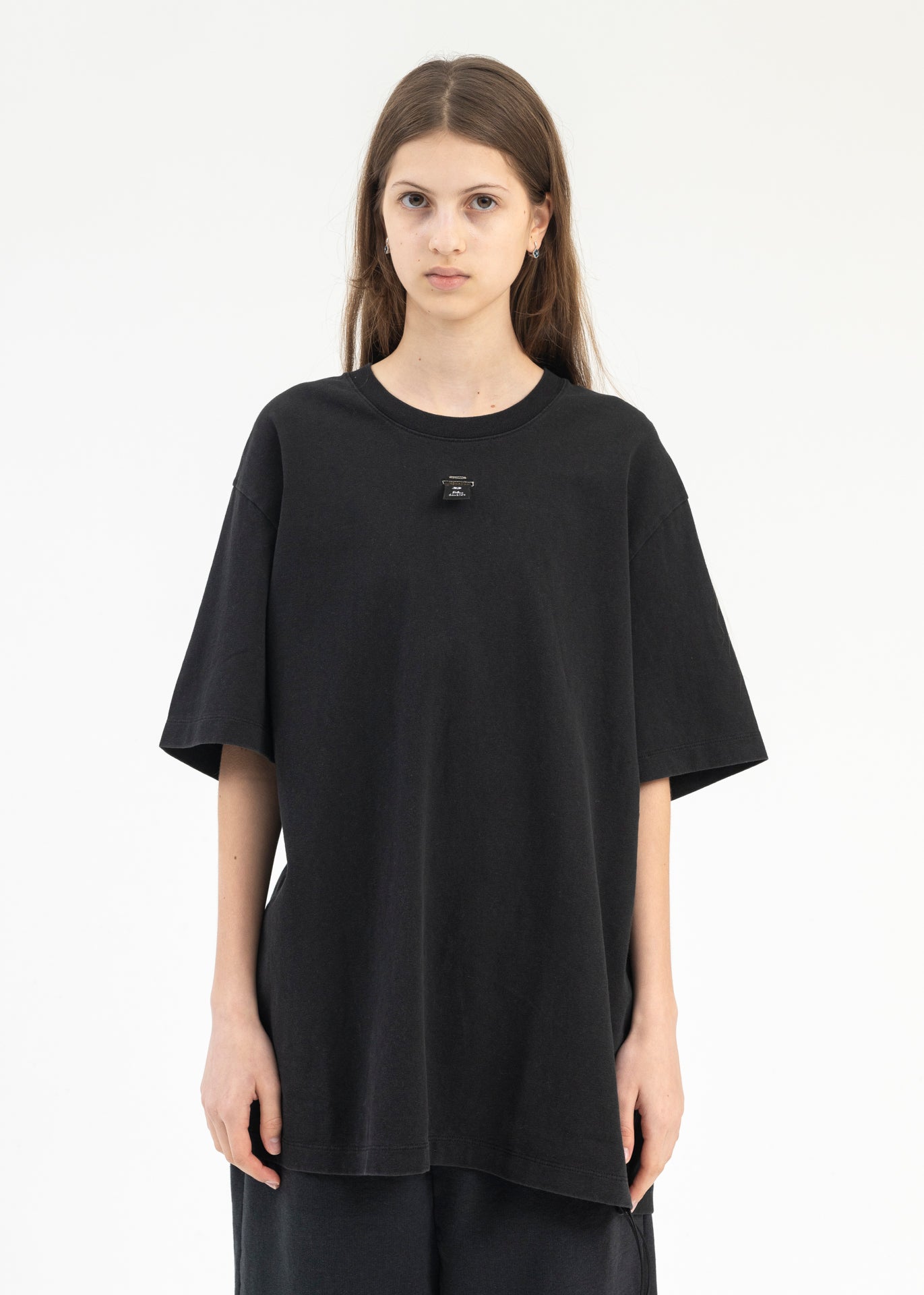 BLACK SD CARD EMBROIDERY T-SHIRT – 017 Shop