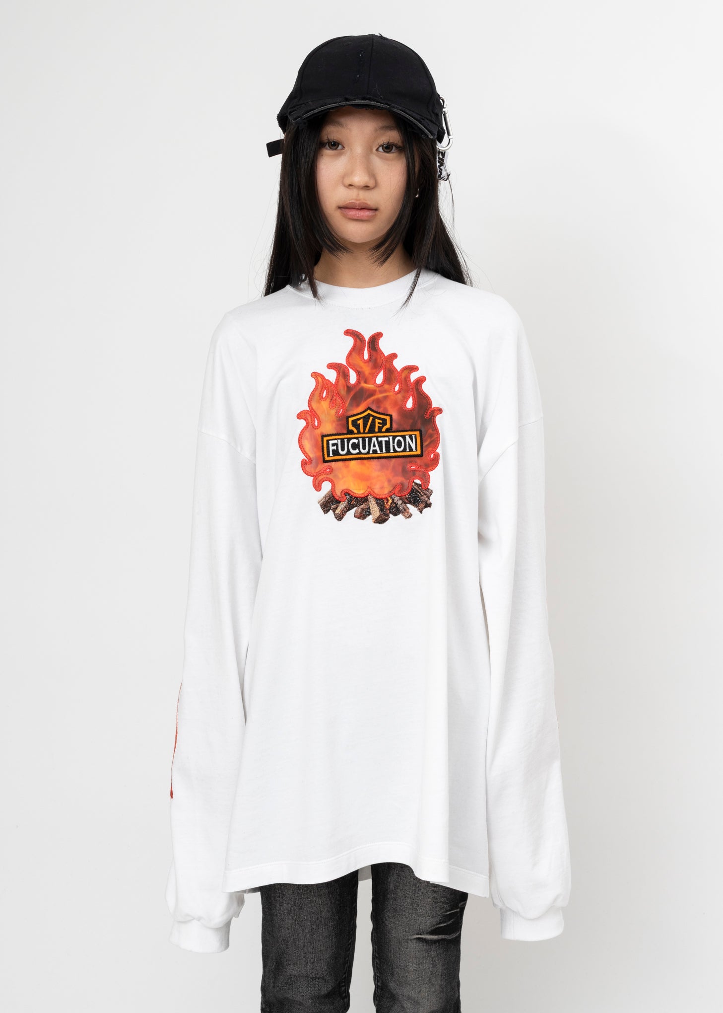 WHITE DOUBLET 1/F FLUCTUATION LENTICULAR L/S T-SHIRT – 017 Shop