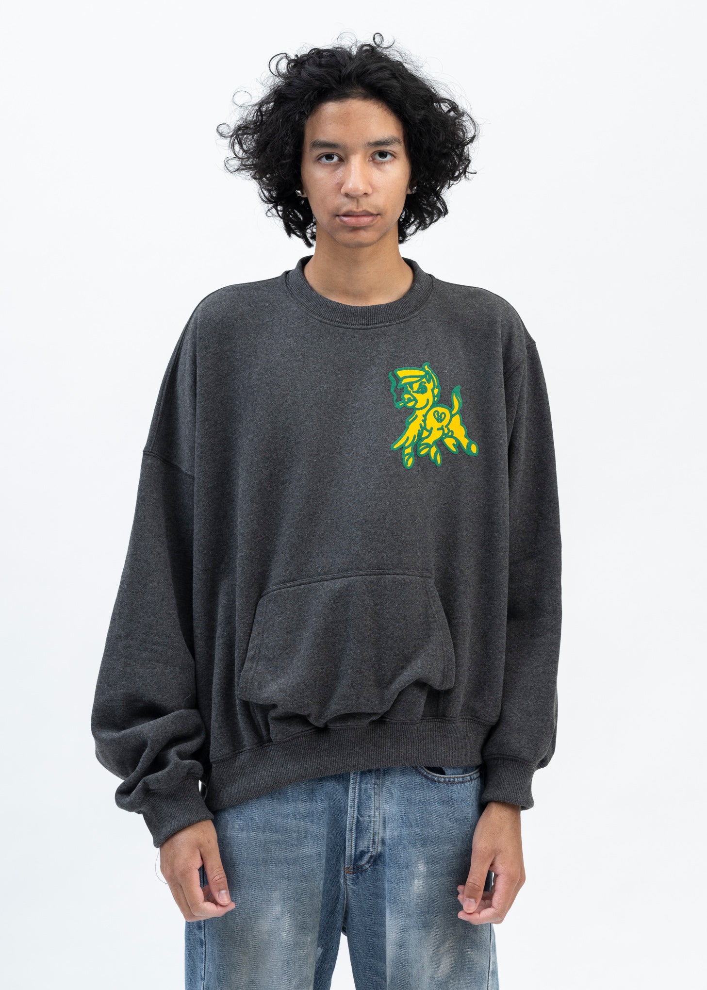 WASHED BLACK TWISTED SWEATSHIRT – 017 Shop