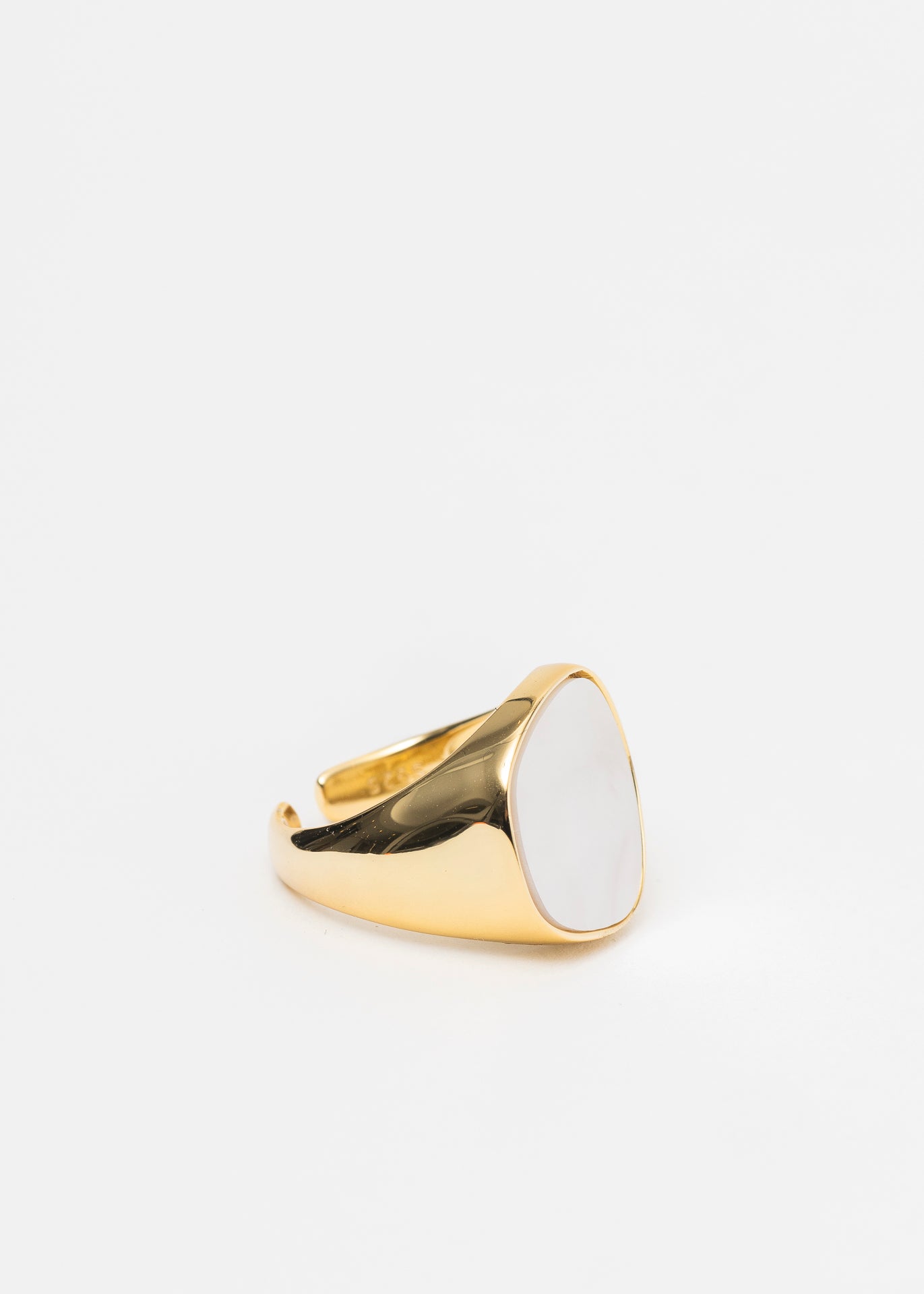Gold Shell Ring – 017 Shop