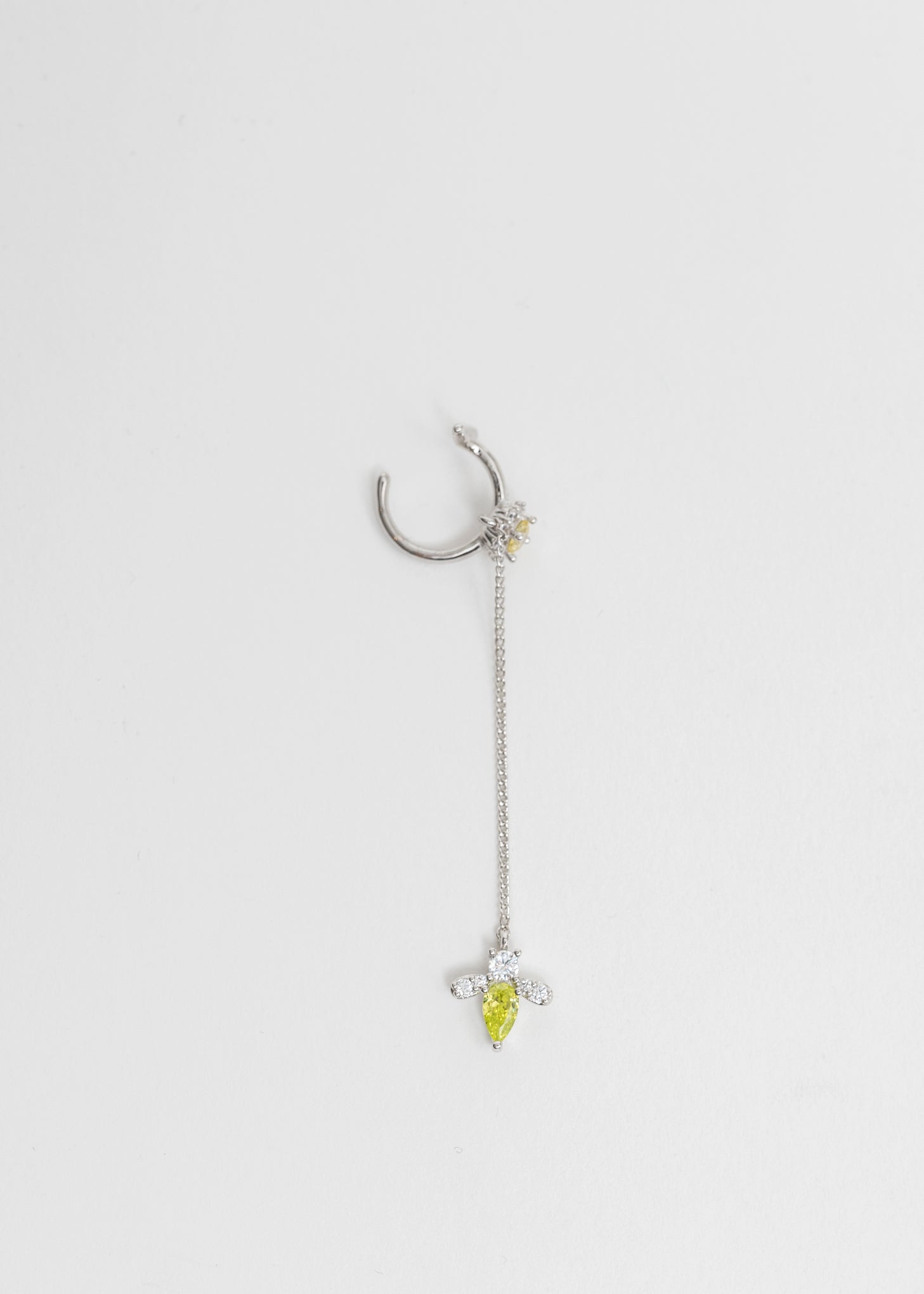 Yellow Daisy And Bee Ear Cuff -Single – 017 Shop