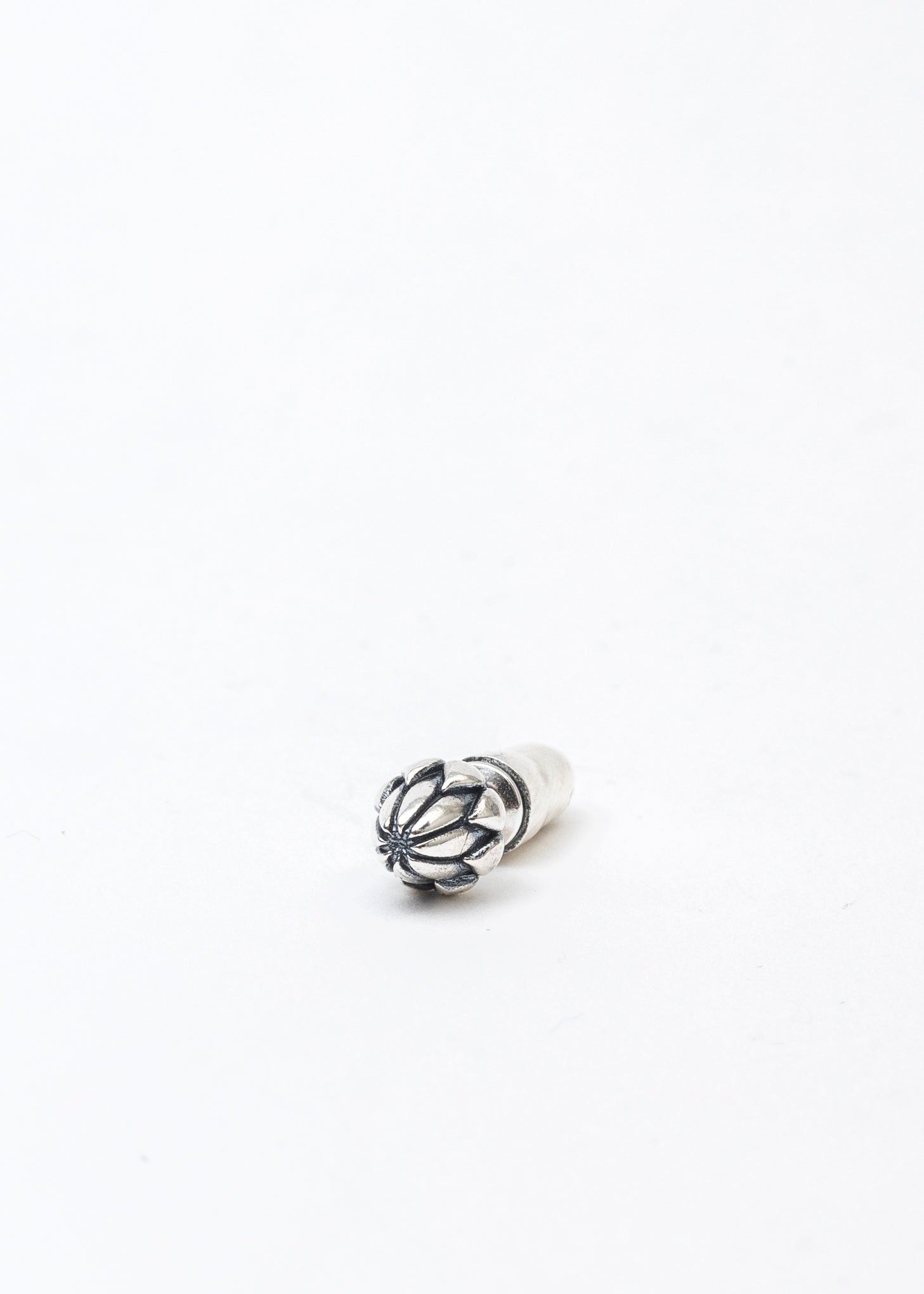 SILVER HALF OPEN BUD EARRING – 017 Shop