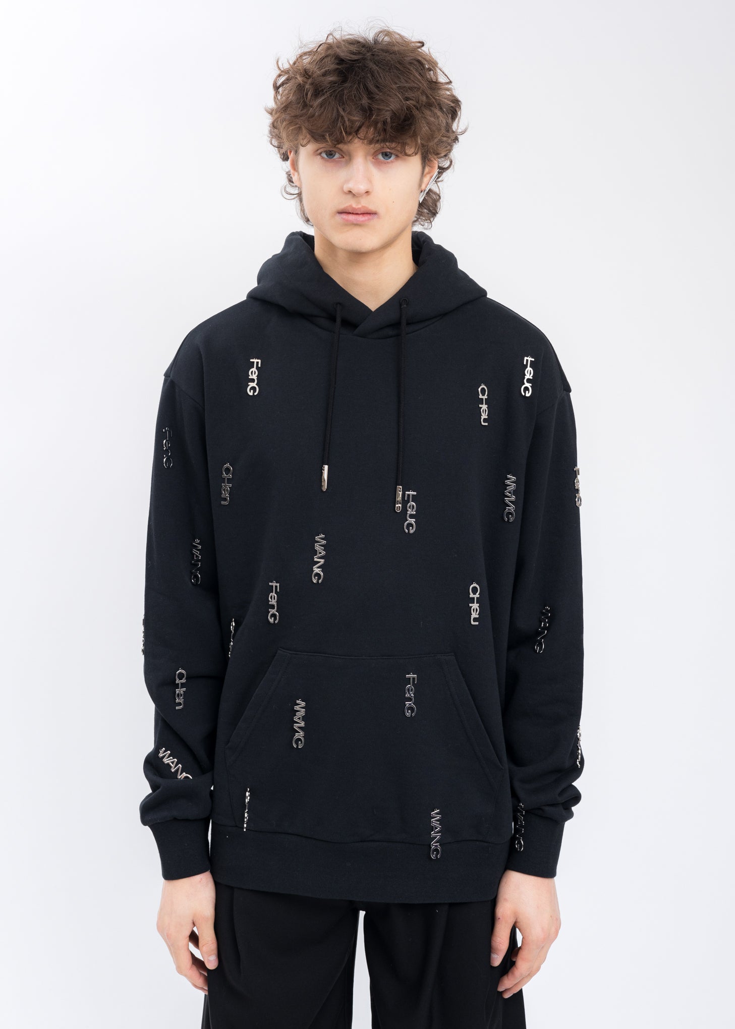 Black Metal Logo Hoodie – 017 Shop
