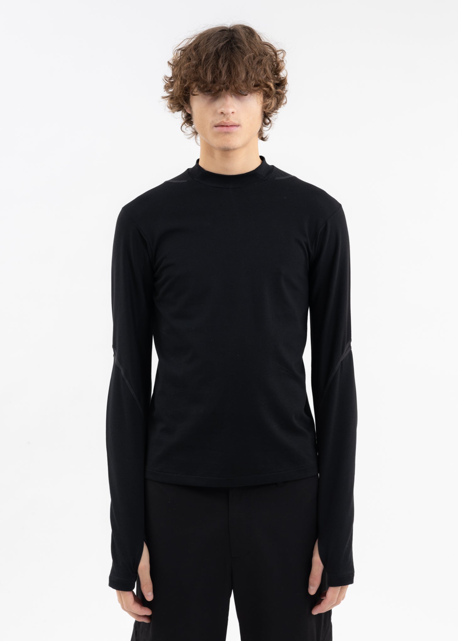 5.0 LONG SLEEVE RIGHT (BLACK) – 017 Shop