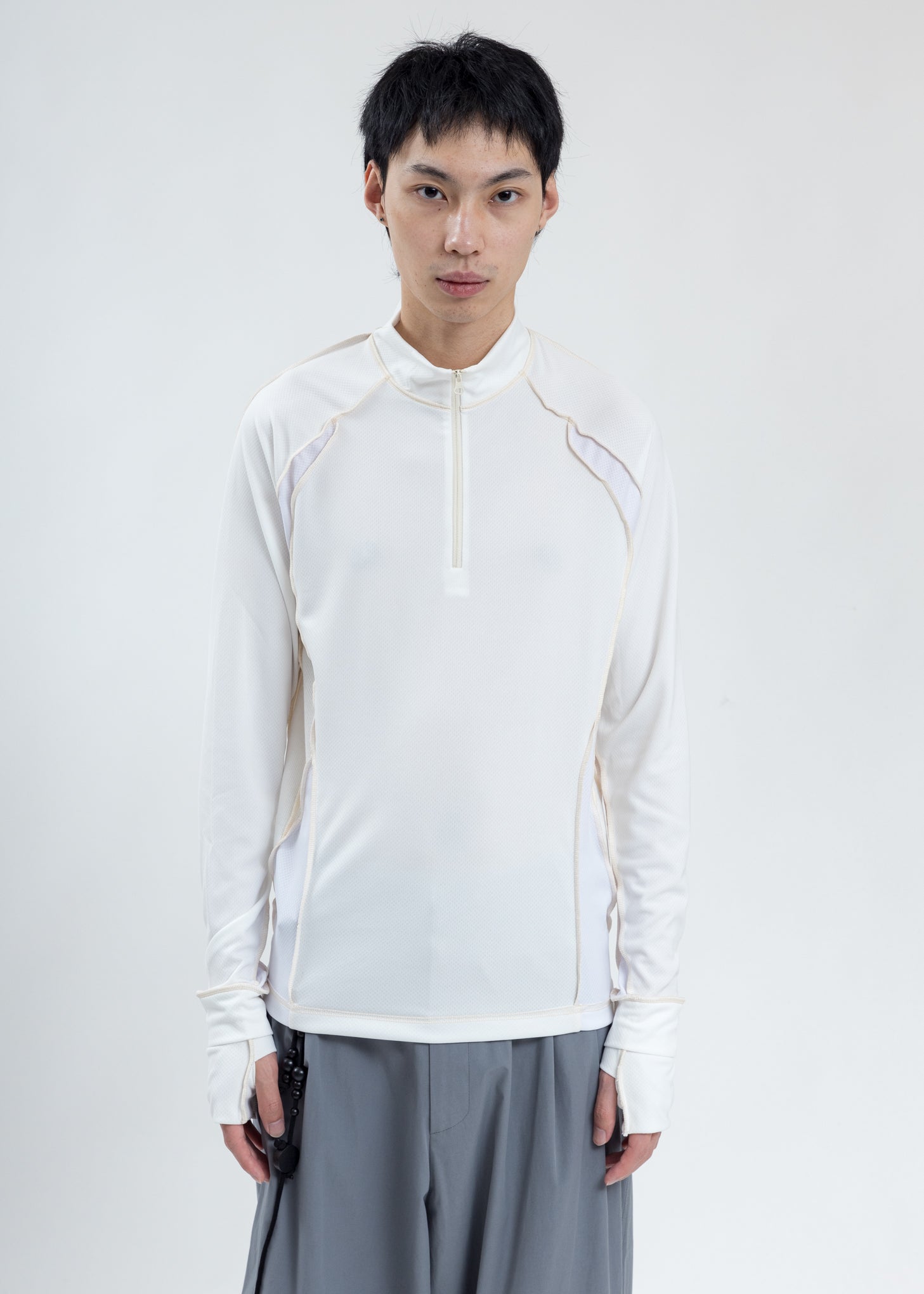 White Zip Necktop – 017 Shop