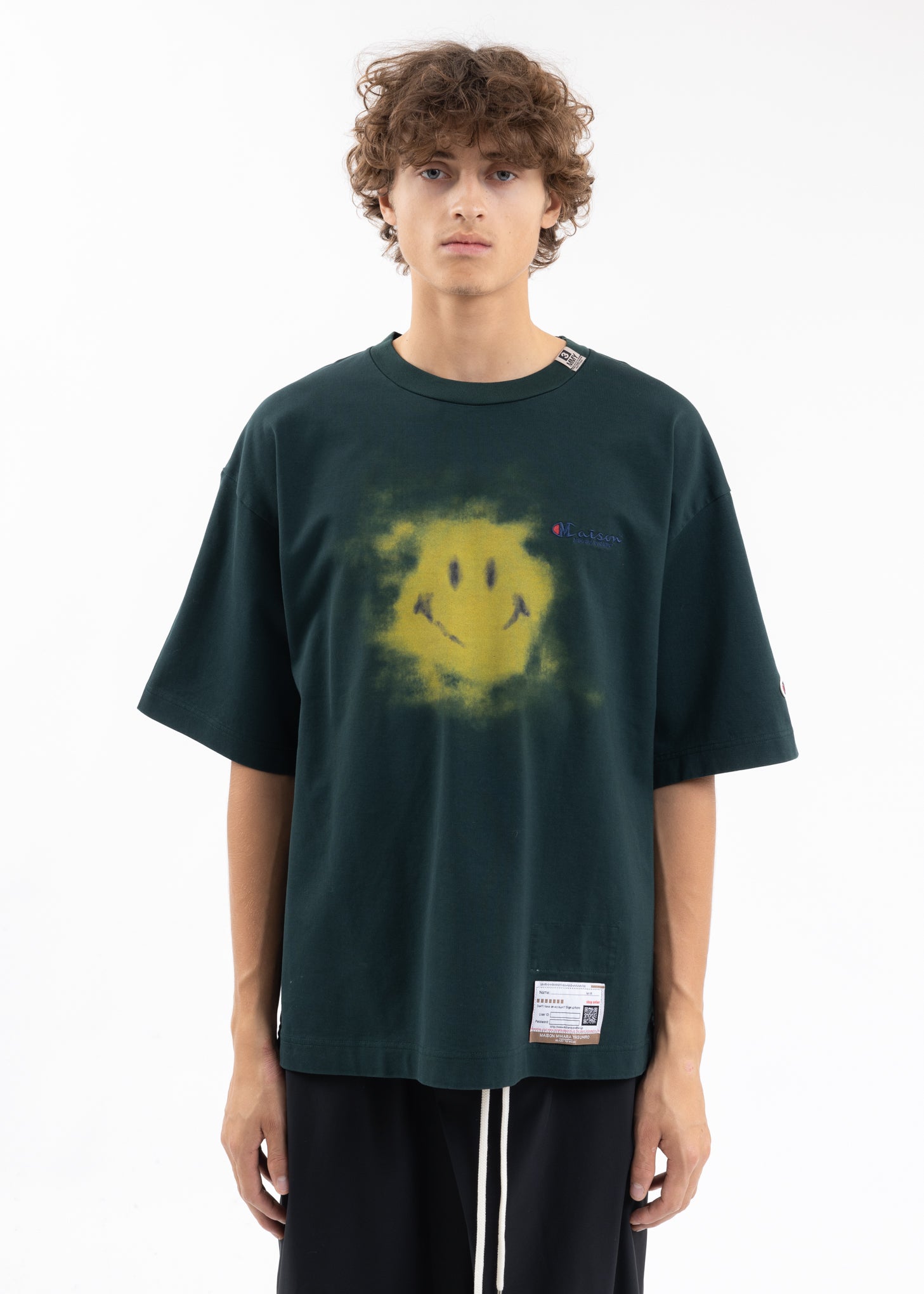 Green Smily Face Printed Tee – 017 Shop