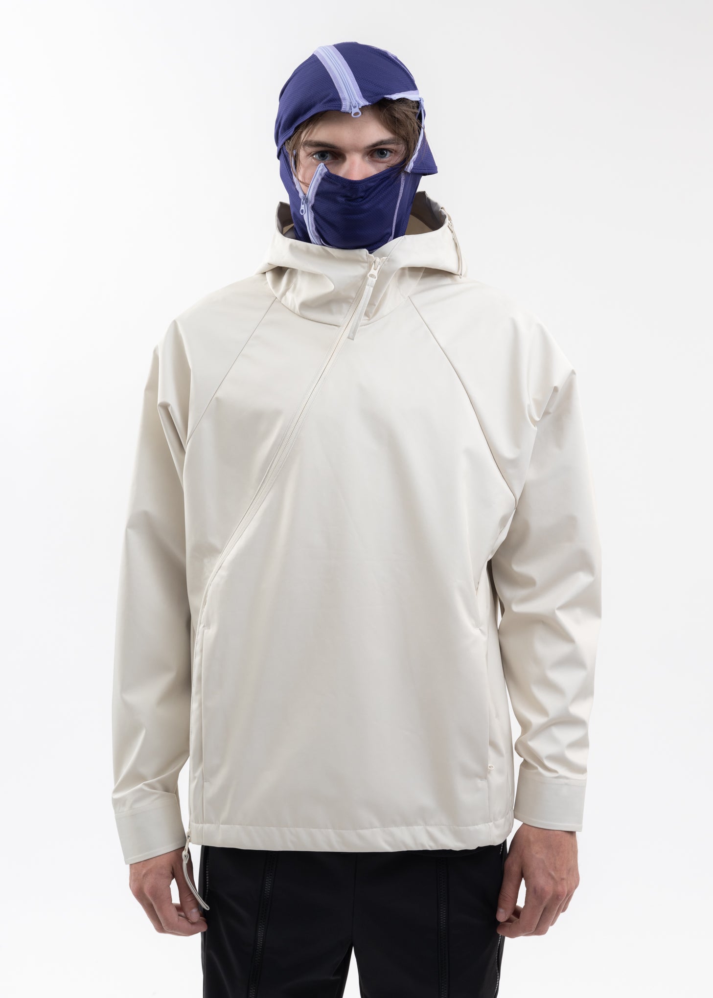 5.0 TECHNICAL JACKET CENTER (IVORY) – 017 Shop
