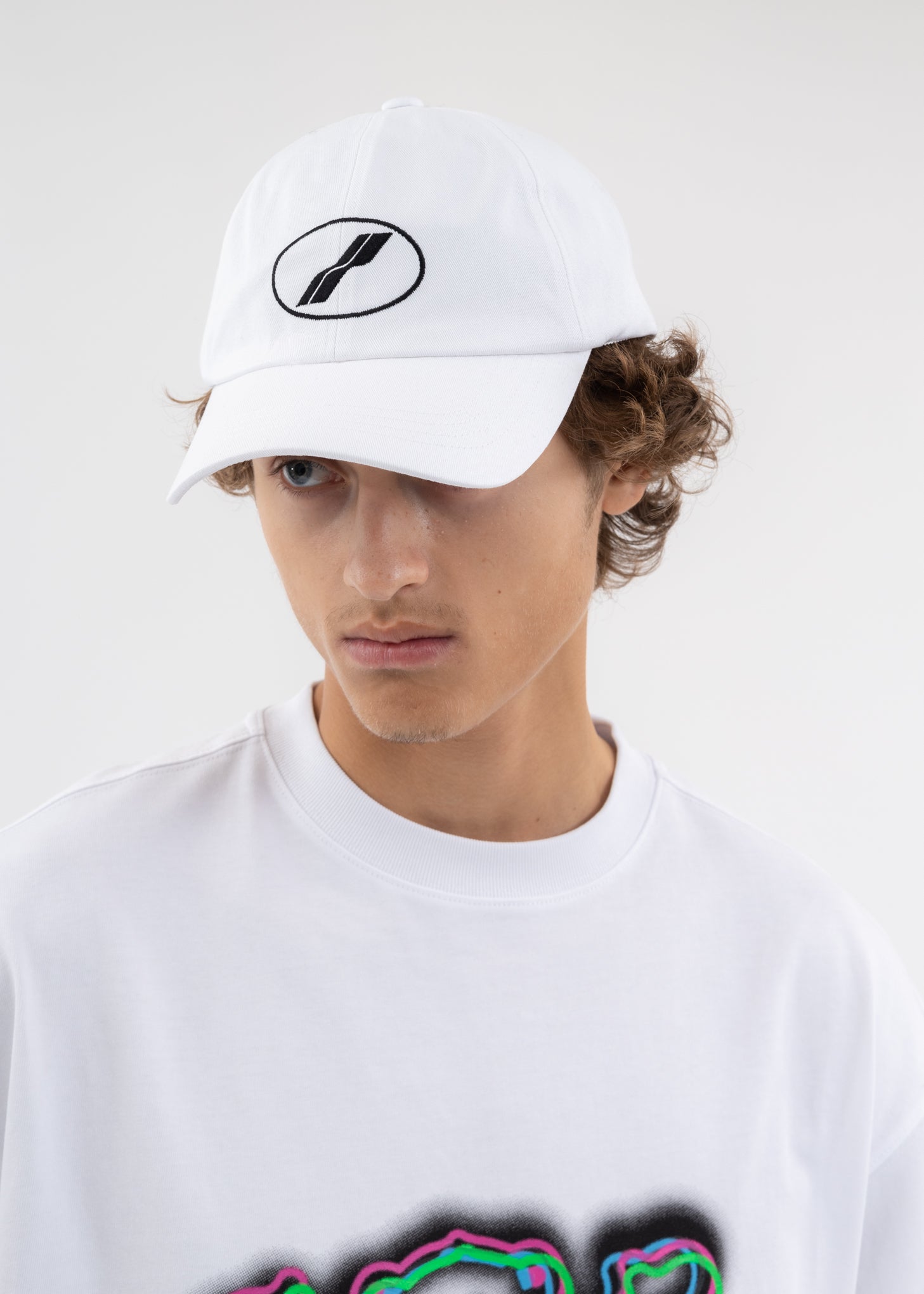 WHITE BASIC SYMBOL CAP – 017 Shop