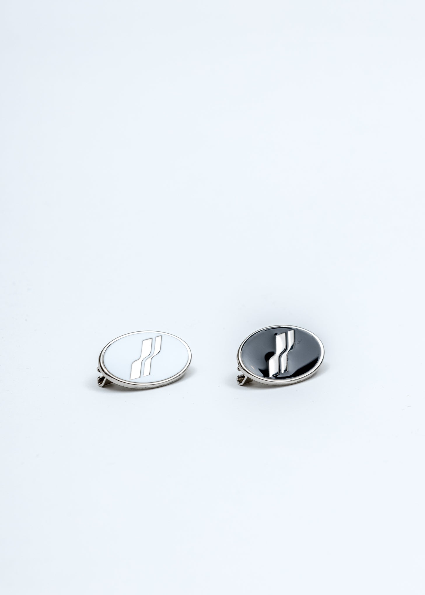 Silver Oval Logo Brooch Set – 017 Shop