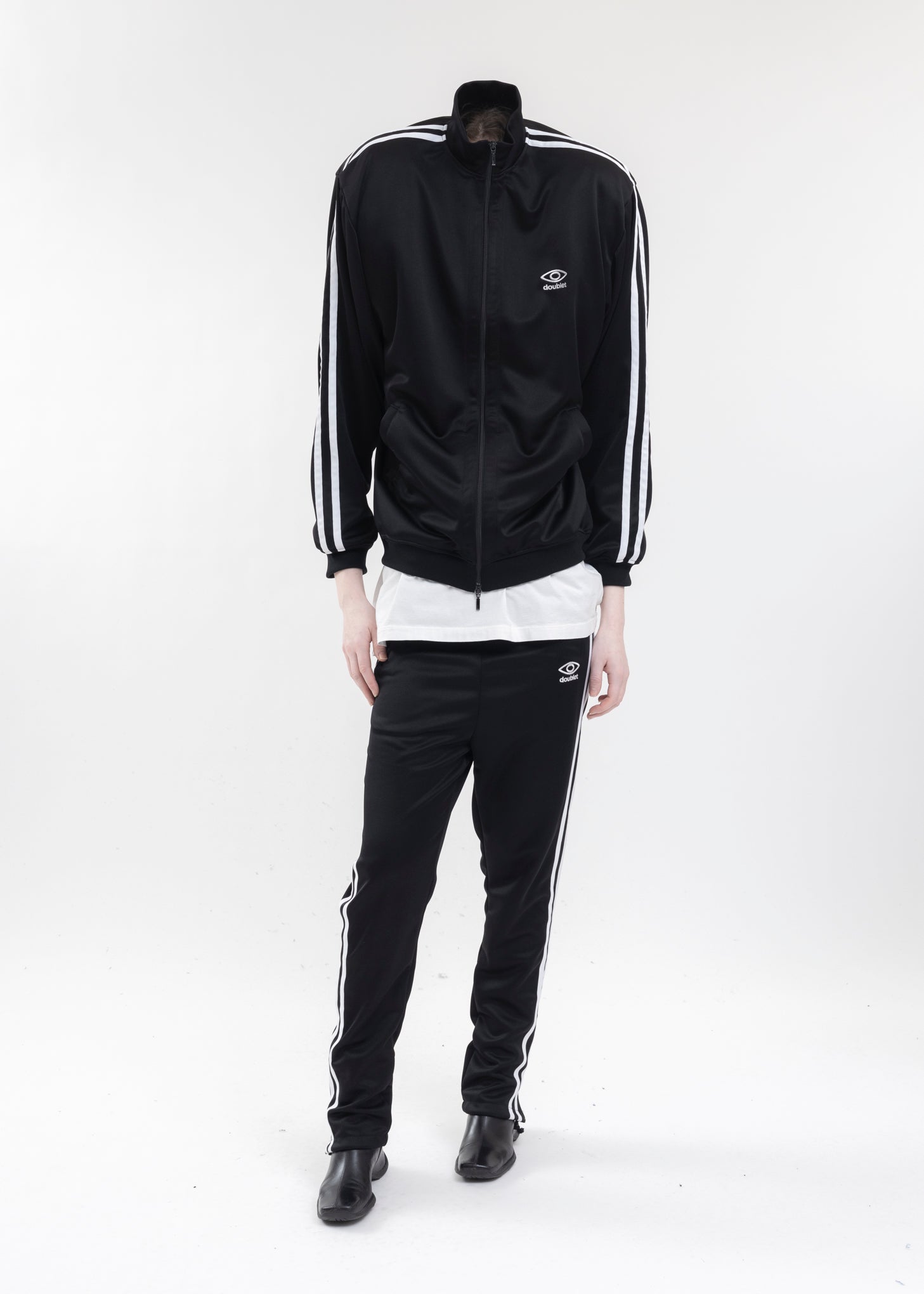 BLACK INVISIBLE TRACK JACKET – 017 Shop