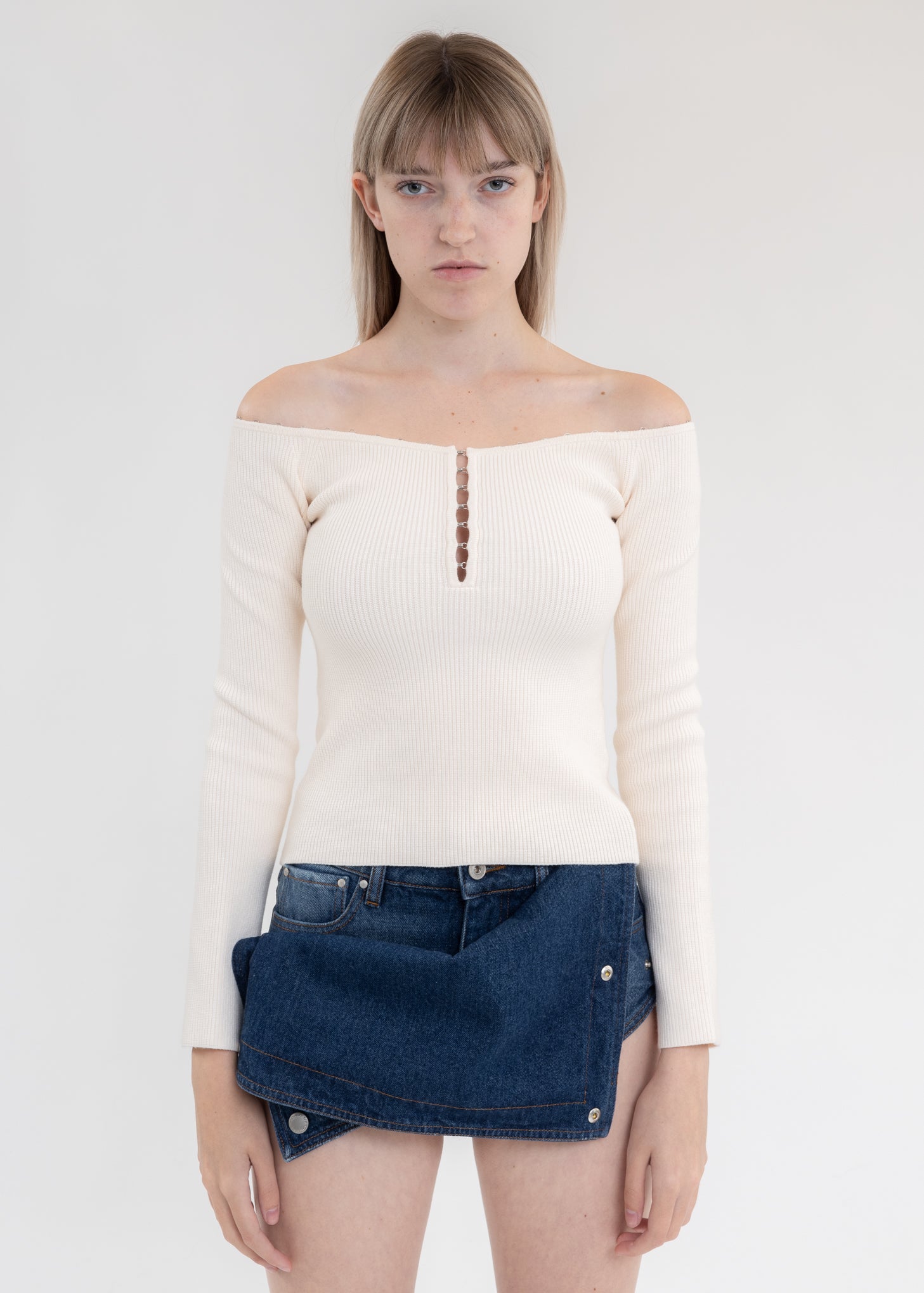 White Eyelet Hook Top – 017 Shop