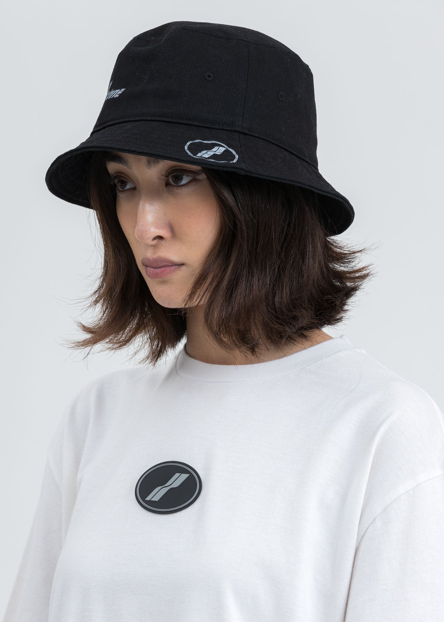 Black WD Logo Stamp Bucket Hat – 017 Shop