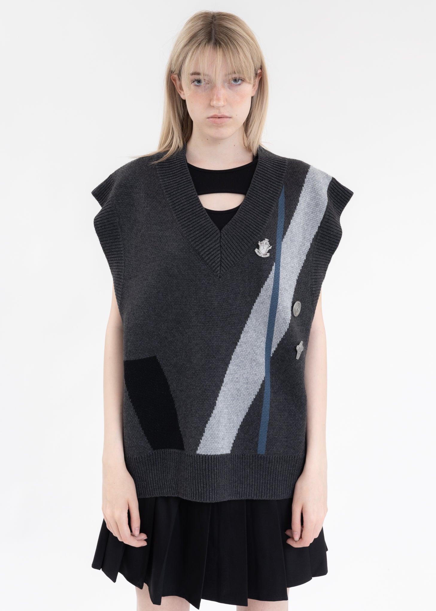Grey Geometry Knit Vest – 017 Shop