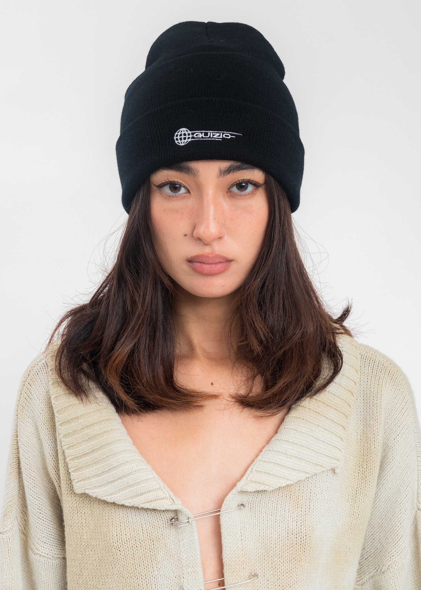 Black Guizio Logo Beanie – 017 Shop