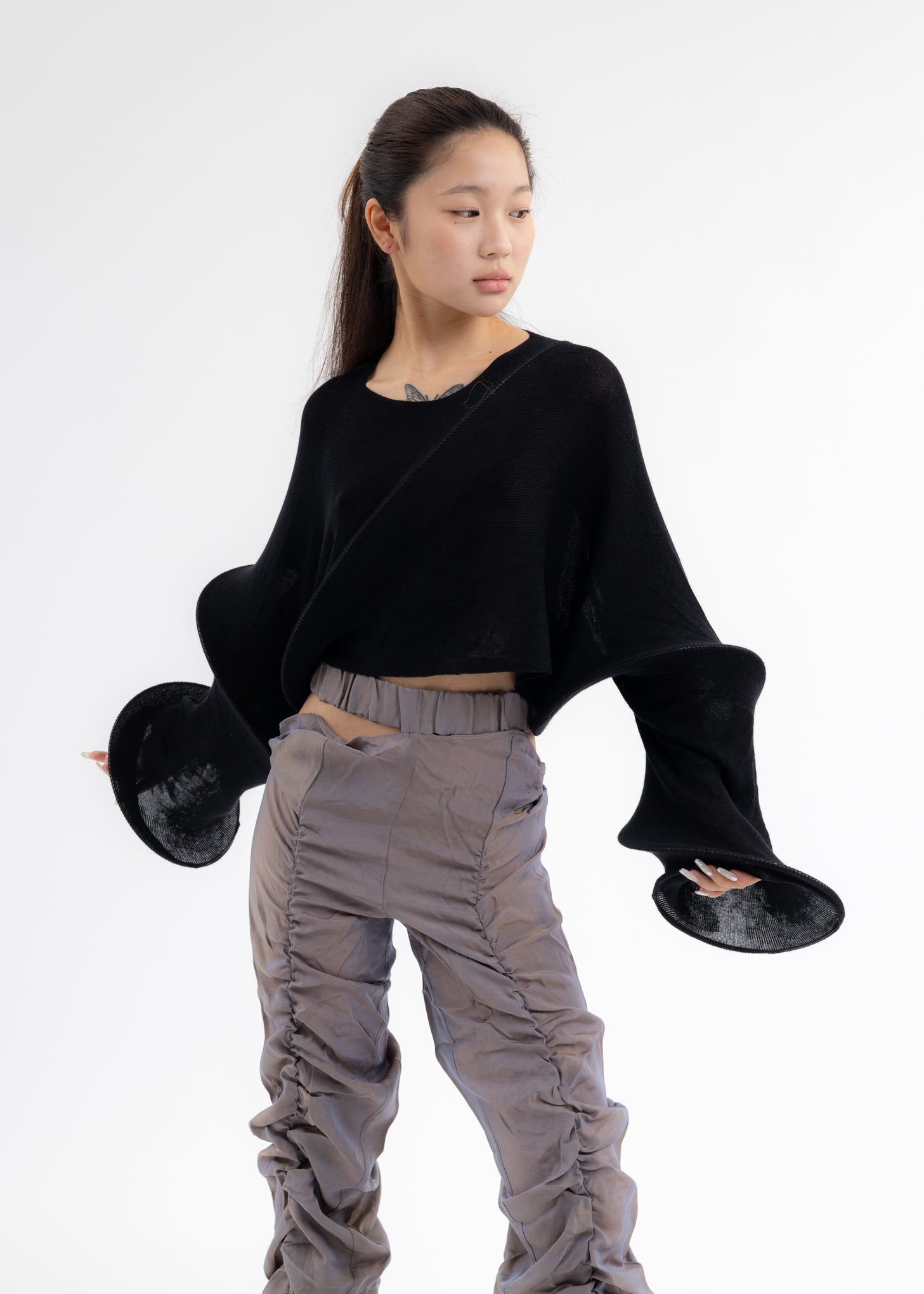 ONYX SPIRAL LONG SLEEVE TOP – 017 Shop