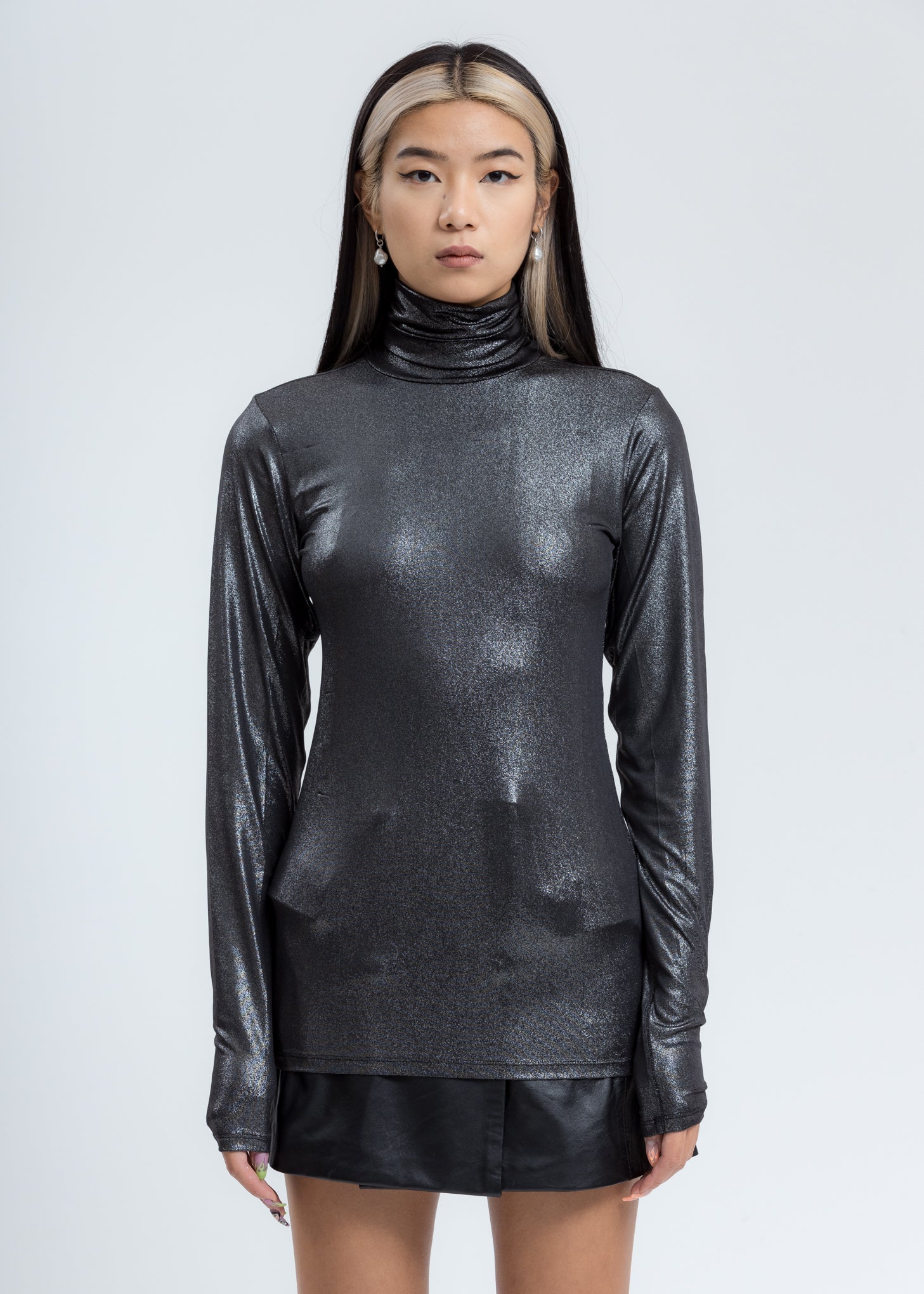 Black Pearl Turtleneck – 017 Shop