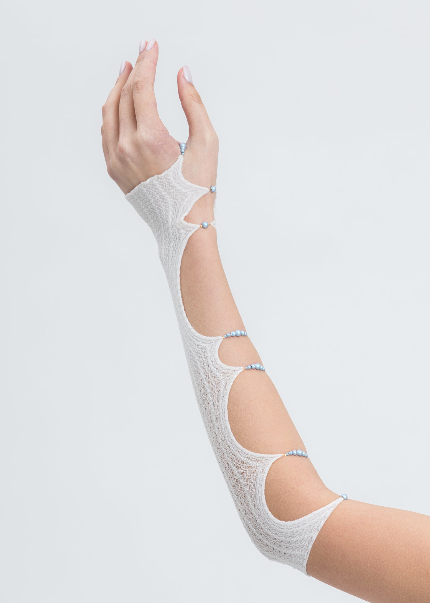 White Single Arm Sleeve – 017 Shop