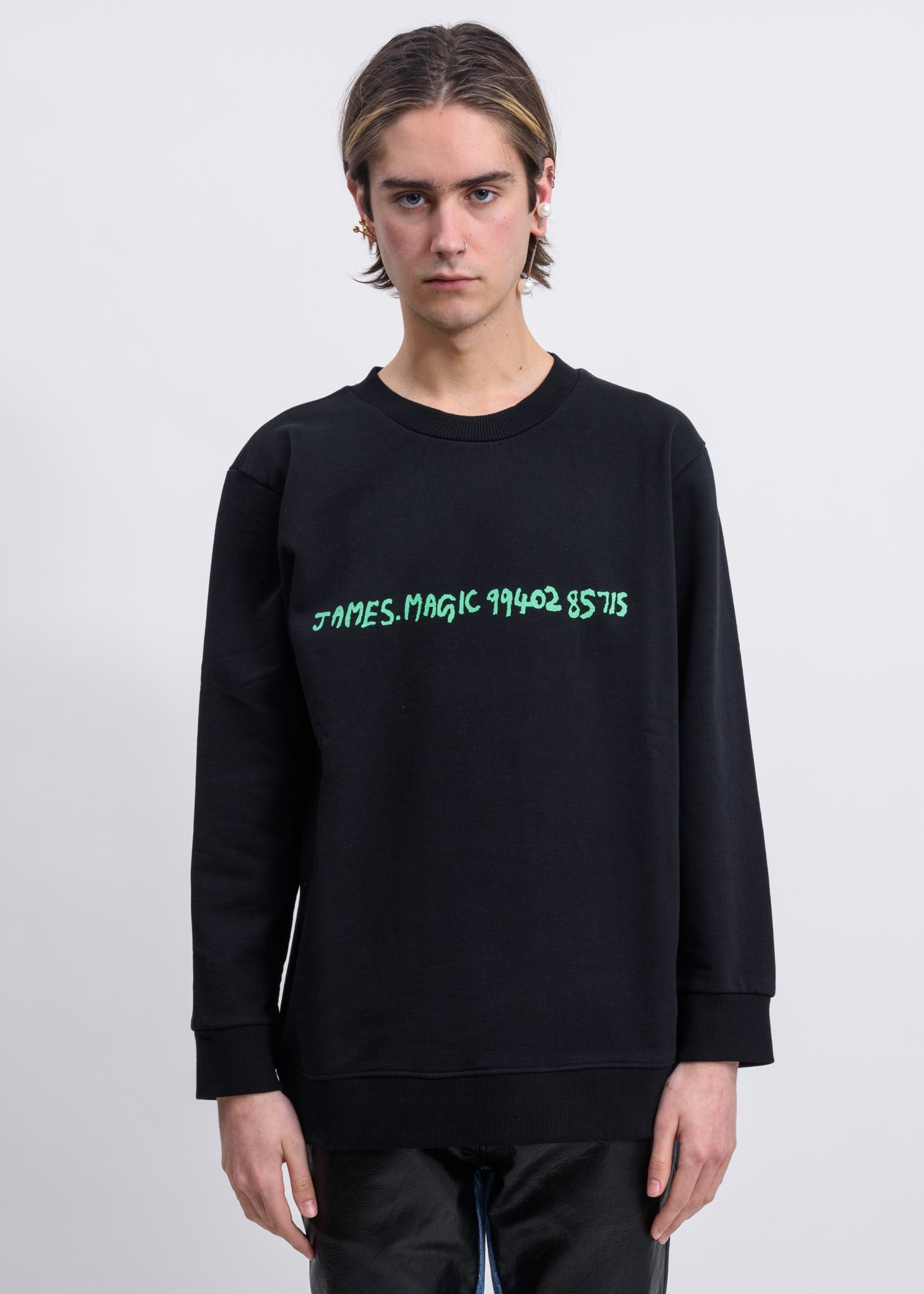 Black James Magic Sweater – 017 Shop