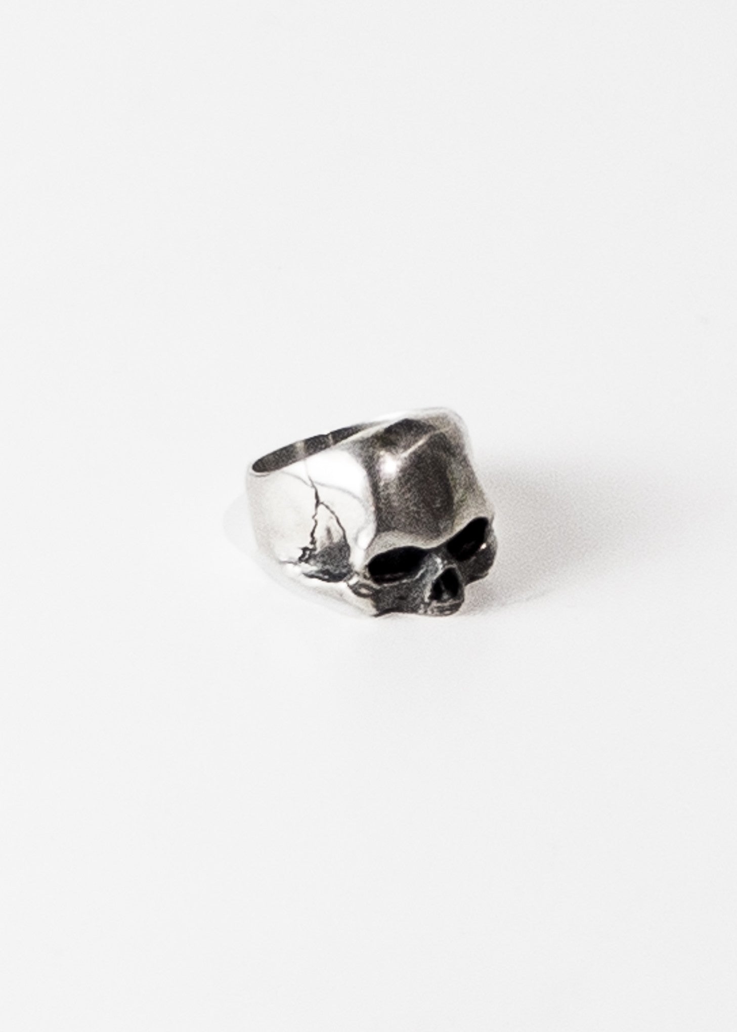 017 Shop | Dog-State Half Skull Ring Silver