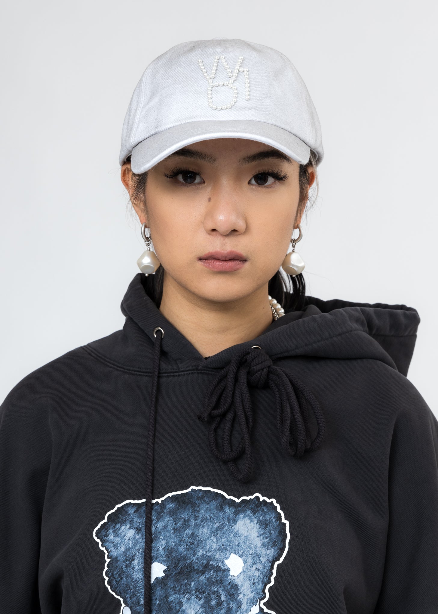 White Pearl Logo Cap – 017 Shop